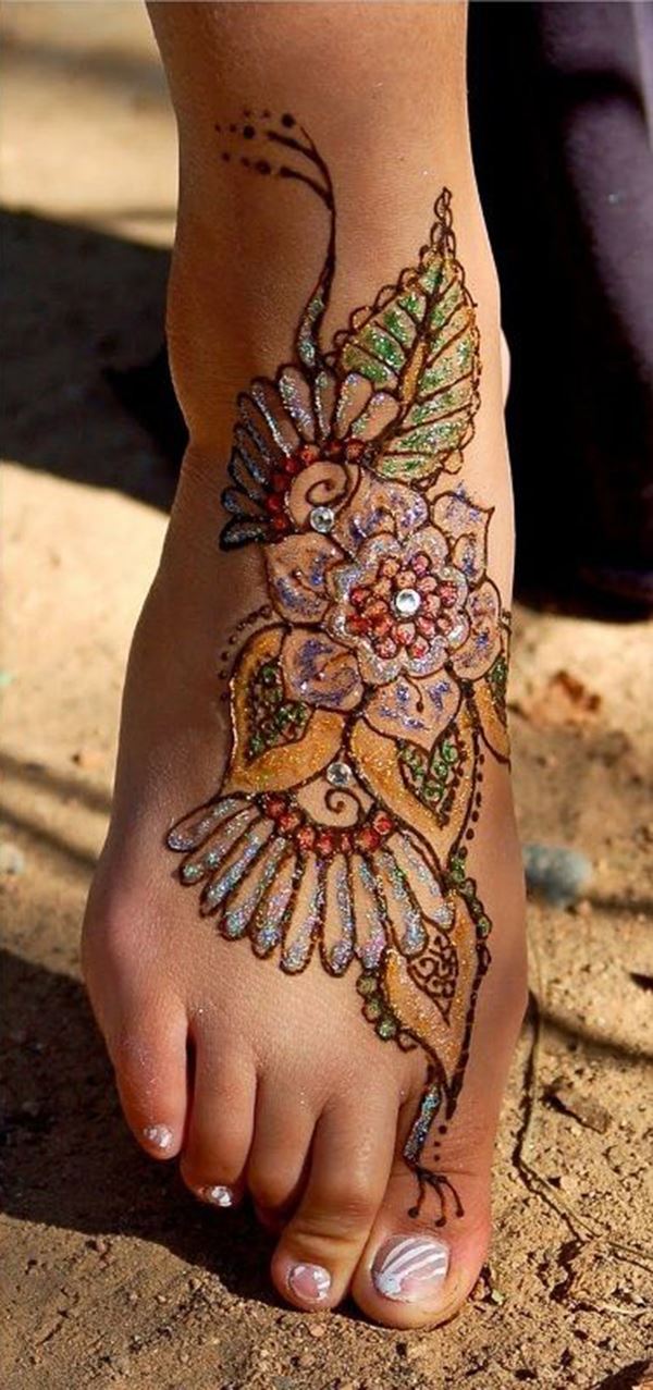 18 Outstanding Leg Mehndi Designs - Womentriangle
